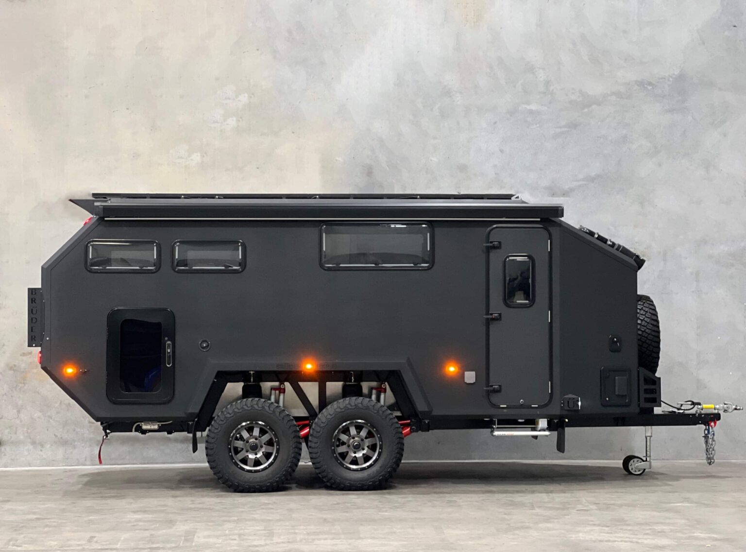 EXP-8 - BruderX - Ultimate off road camper trailer